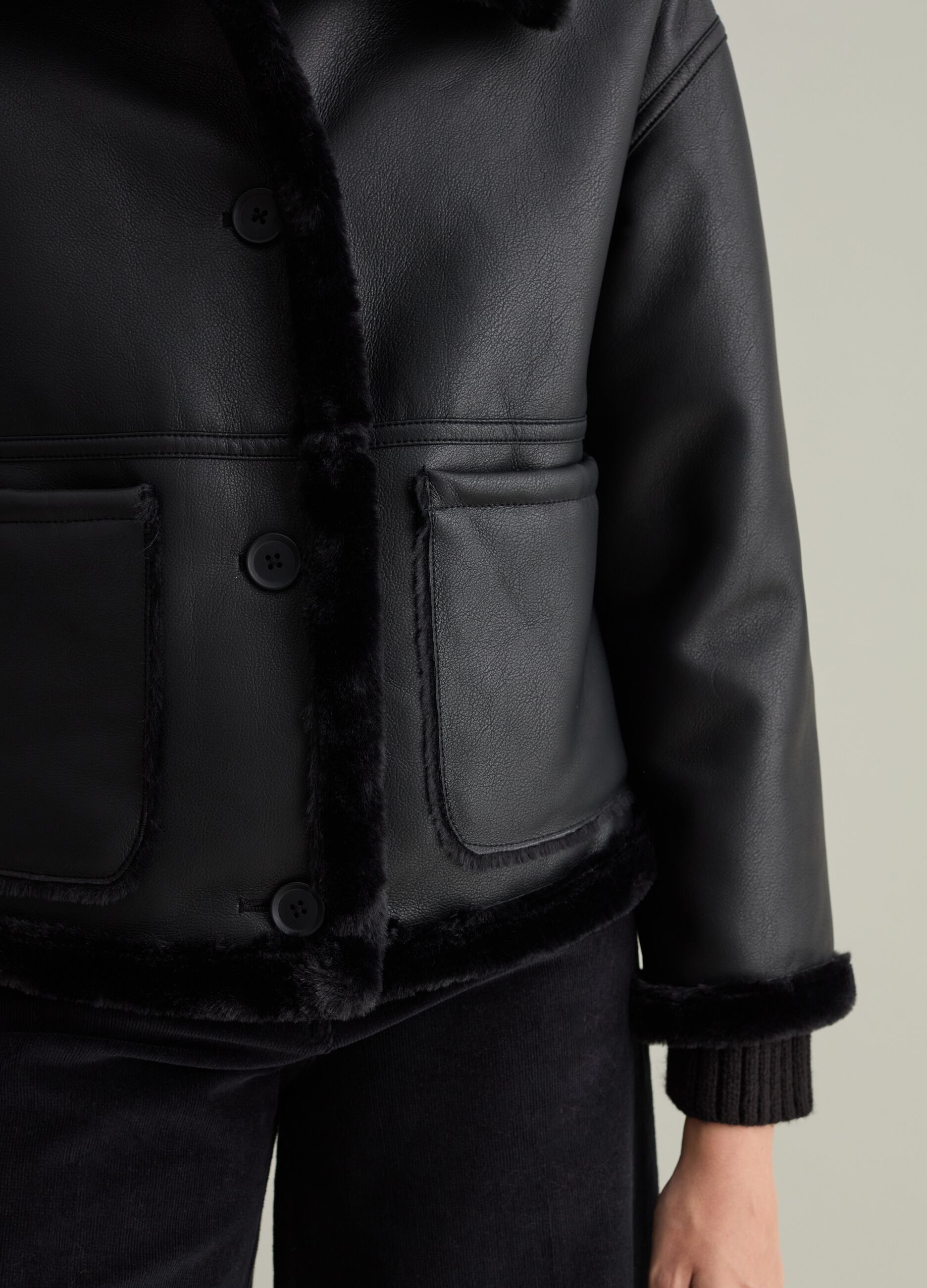 Glossy-effect sheepskin with teddy lining pour Femme | PIOMBO