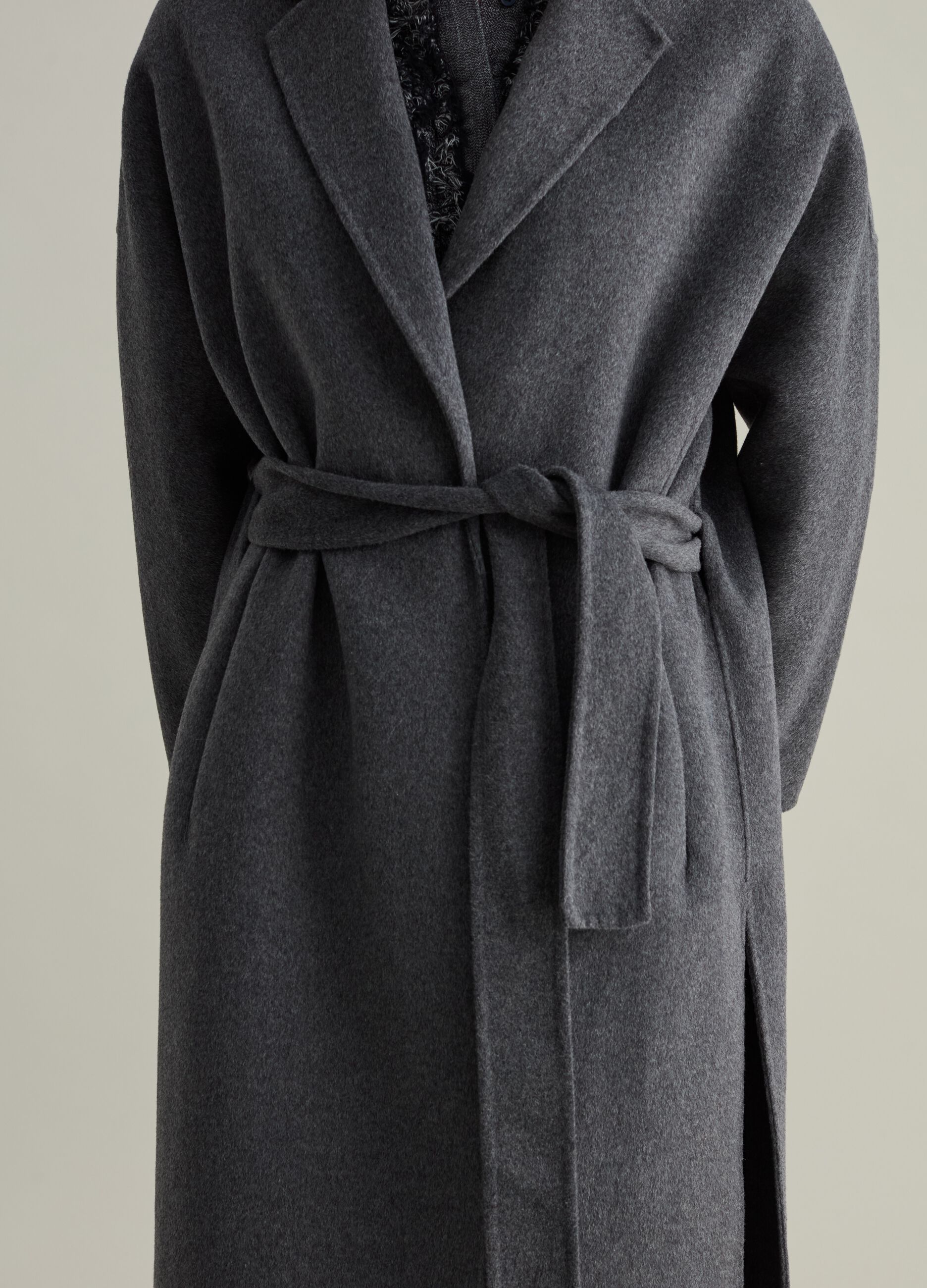 Woman's Contemporary long coat with belt | PIOMBO
